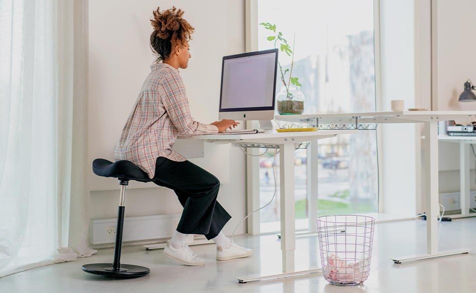 Varier Move Stool | Shape Seating